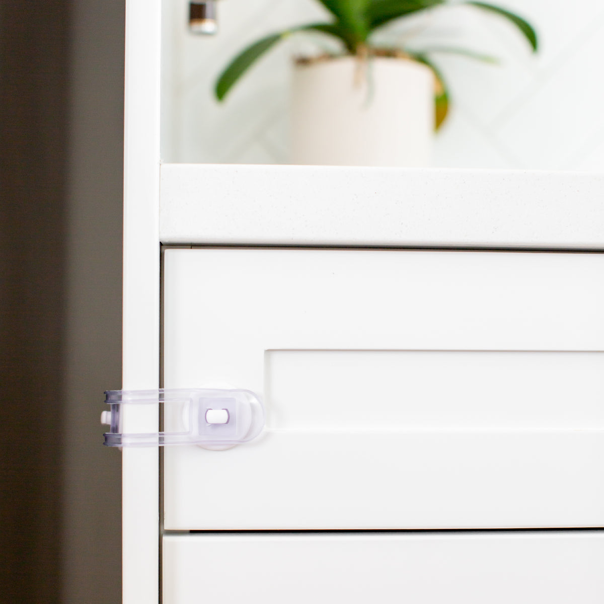 4.7" Adhesive Universal Flexi Locks - 4 Pack – Perma Child Safety US